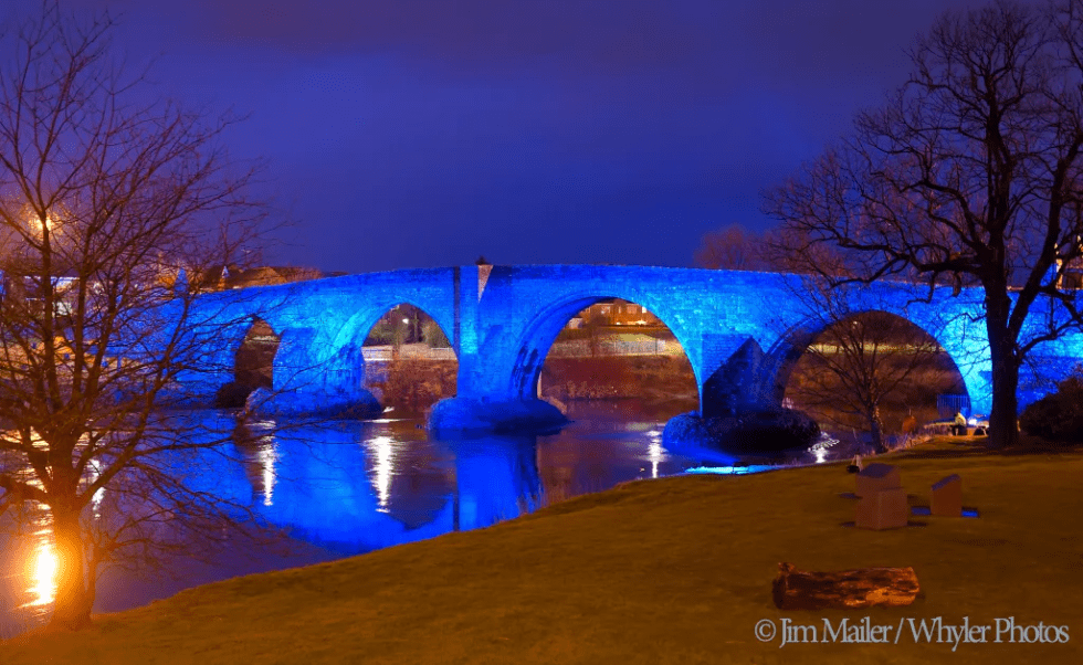 Lighting up Stirling Bridge - FES Group Ltd